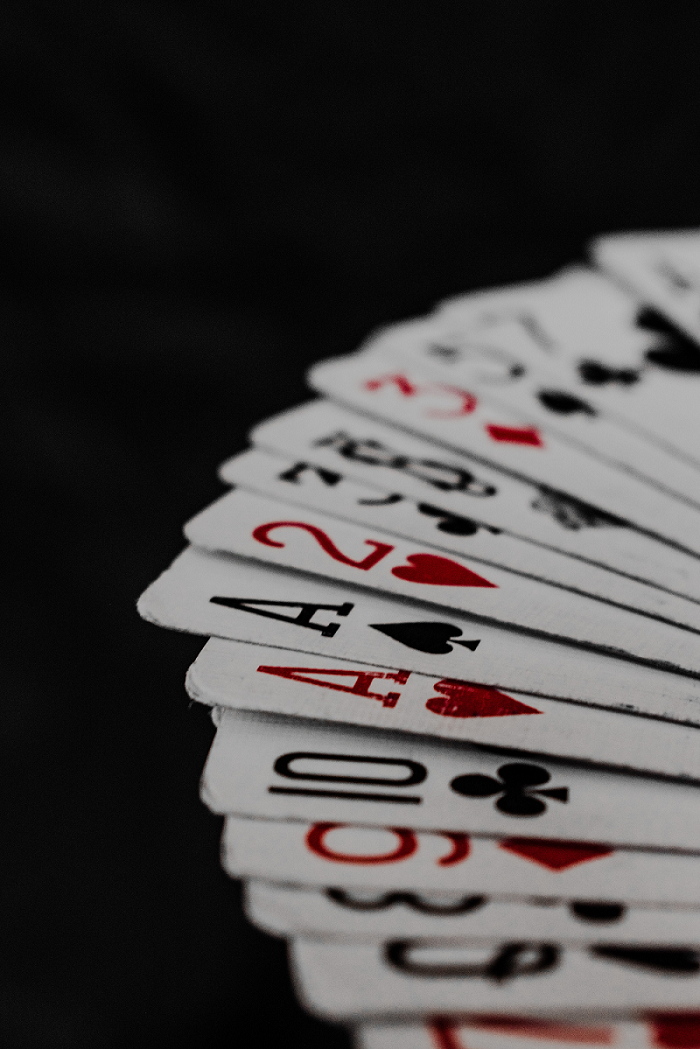 The Best Poker Cards To Buy In 2026